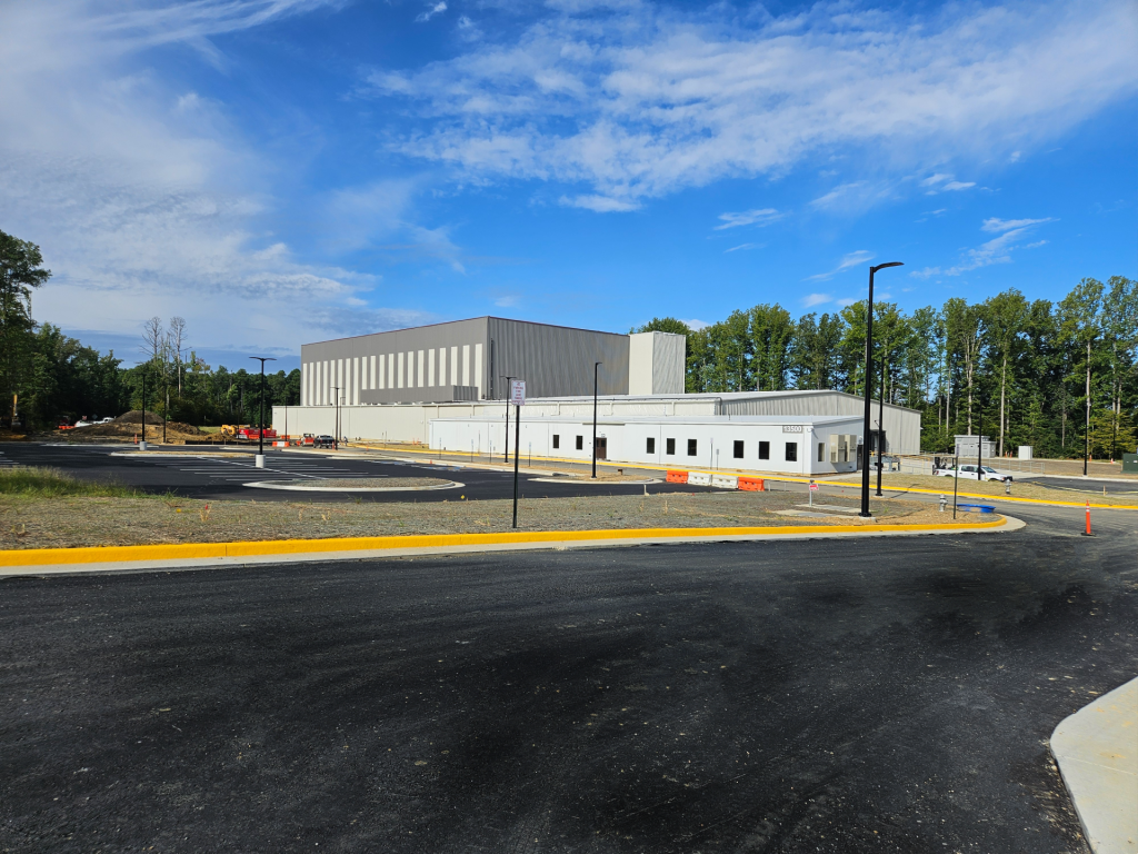 Plenty opens world's first farm to grow indoor, vertically farmed ...